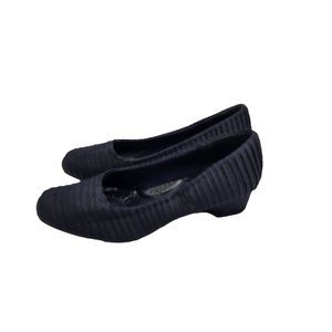 Classique | Shoes | Classique Womens Size 7 Navy Blue Wedge Fabric ...